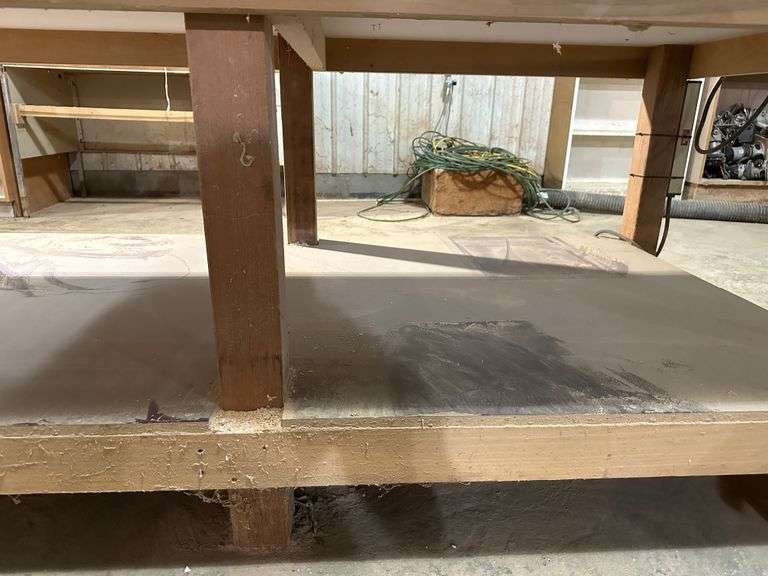 Heavy Duty Assembly Table, 4' x 8' x 34" high - Albrecht Auction Service