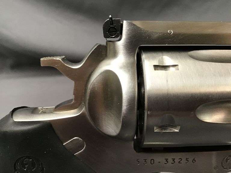 Ruger Super Redhawk Alaskan .44 Mag. revolver with case and holster ...