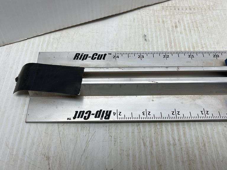 Kreg circular saw rip fence, new - Albrecht Auction Service