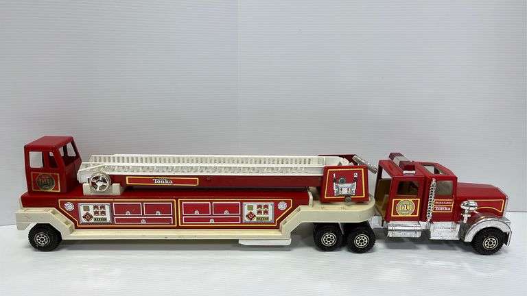 (2) Vintage Fire Trucks: 1- Tonka pressed steel engine No. 9 metal ...