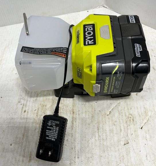 RYOBI One+ evercharge power failure light with battery and charger ...