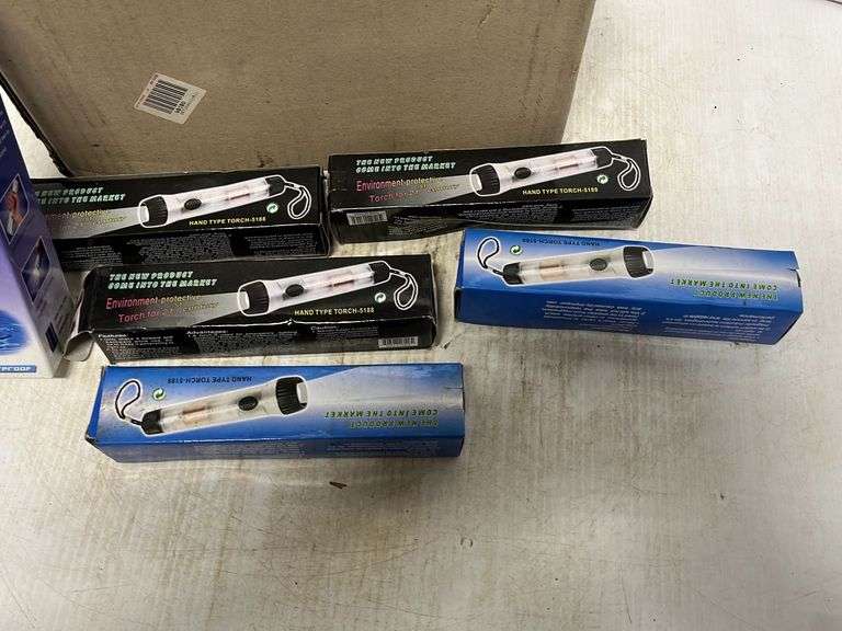 Large assortment of new flashlights, no batteries, includes: (4 ...