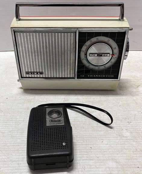 Aiwa 12 transistor radio and federal handheld radio, both work great ...