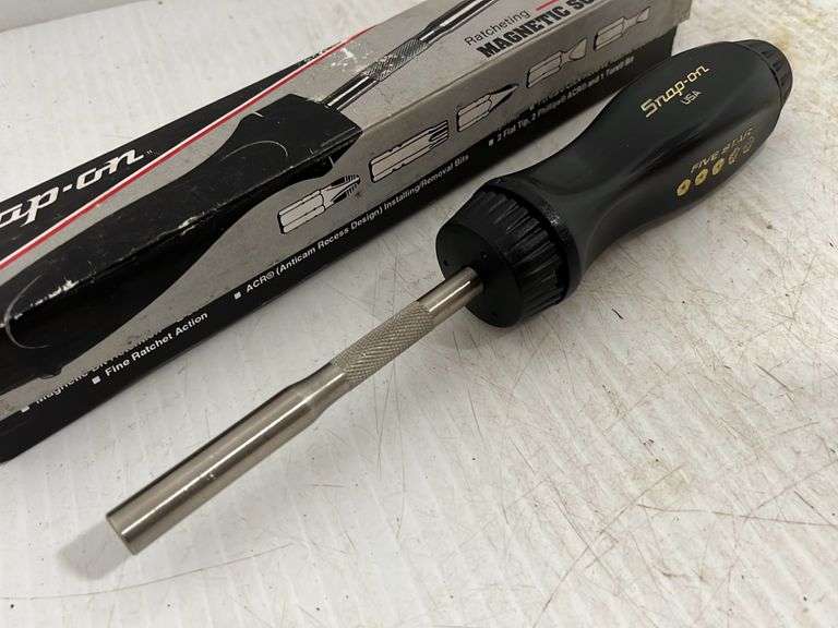 Snap-On ratcheting screwdriver - Albrecht Auction Service