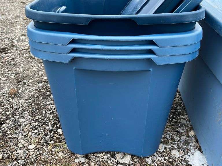 (5) Blue totes with matching lids, include: One- 33-Gallon tote, Four ...