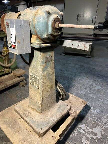 Ekstrom Carlson & Co No. 18 Pneumatic Sander, 2 hp, 220/440 volt, 3 ...