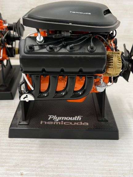 (3) Assembled diecast 426 Hemi engine models, up to 6 1/4"H - Albrecht ...