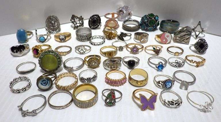 (50) Untested rings, some very nice ones included, size 5-8, very good ...