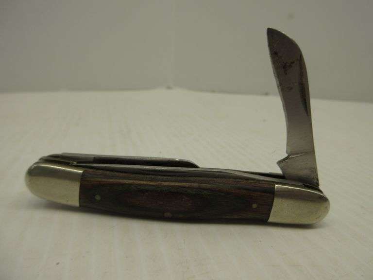 (8) Pocket knives, includes: Queens, Hibbard Spencer, small Mitsubishi ...