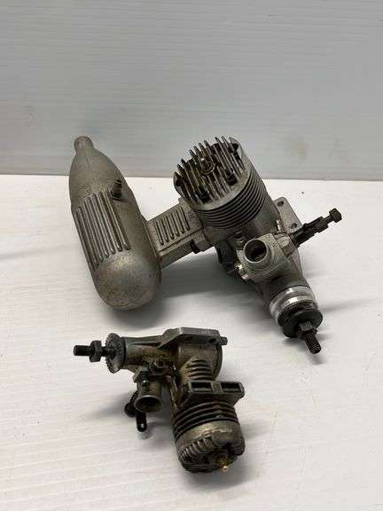 (6) Model airplane gas engines, 15 Fox, OS Max 40SR, OS Max 45, and OS ...