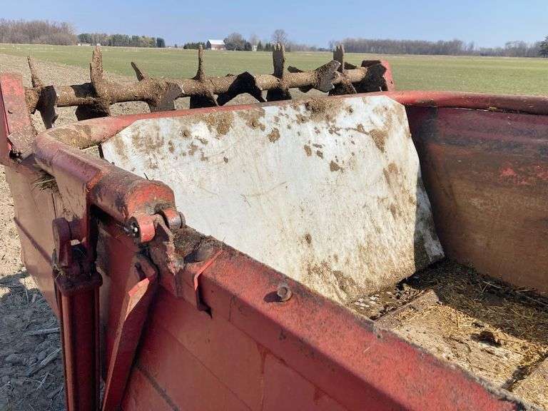 Case International 1580 Manure Spreader, Twin Beater, 2-Speed Apron ...