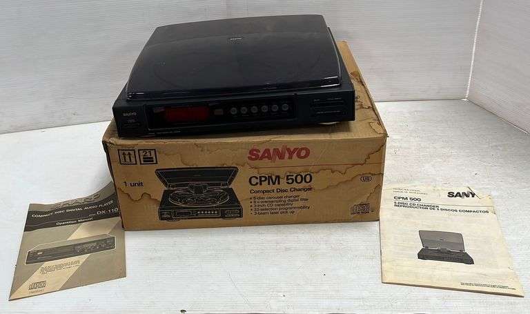 Sanyo CPM500 5-disc CD changer, works - Albrecht Auction Service