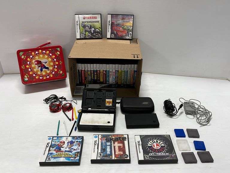 (2) Nintendo DS gaming systems with (26) different games, includes a ...