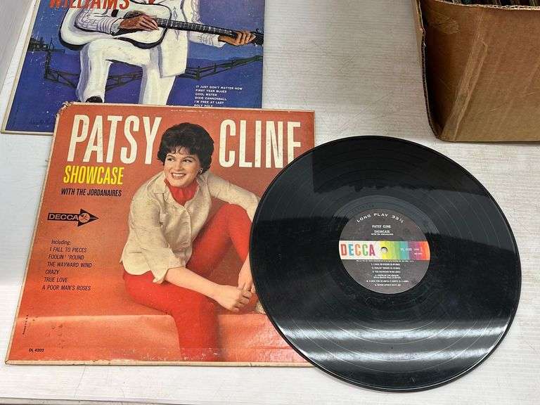 (48) Vintage records, mostly older country and other genres, includes: Hank Williams, Patsy ...