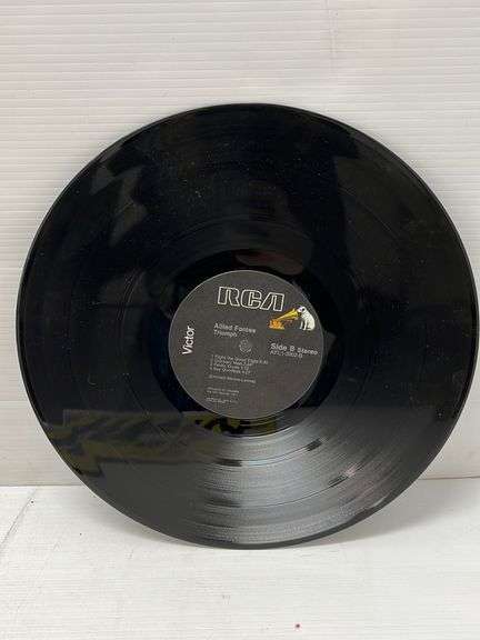 (15) Older record albums, include: Bruce Springsteen, Phil Collins, Mr ...