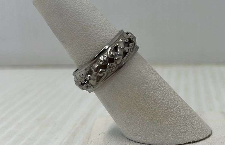Sterling silver ring, marked sterling, size 7; Except where specifically noted, jewelry lots ...