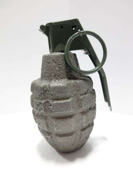 WWII Mk. 2 American pineapple hand grenade with pin, inert, great ...