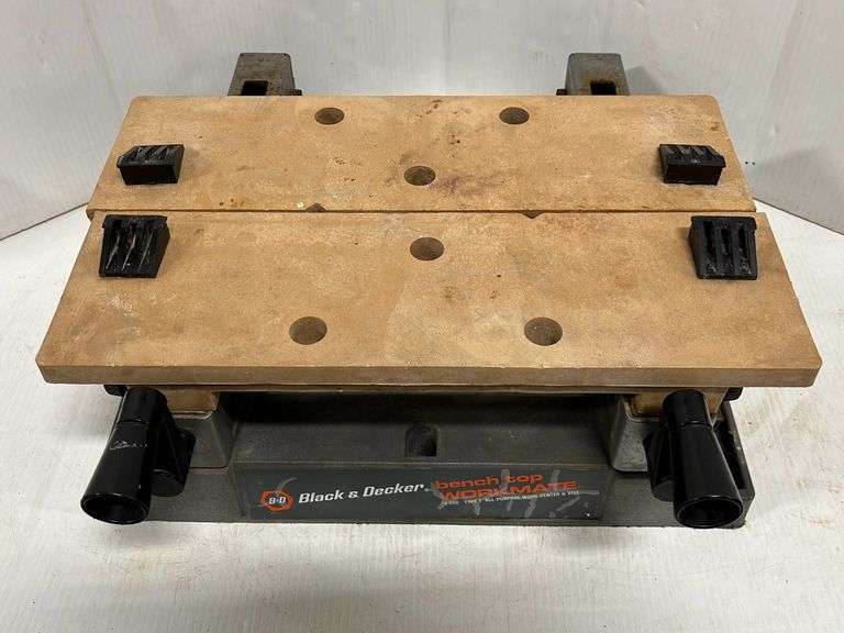 Black & Decker benchtop workmate 79-020 Type 1, includes hacksaw and ...