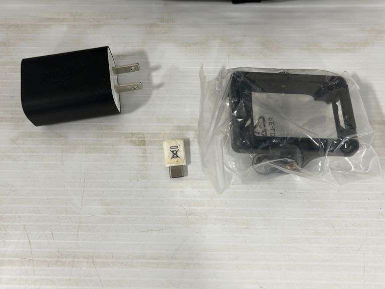 Explore One HD Camera, comes with travel bag, like GoPro, works great ...