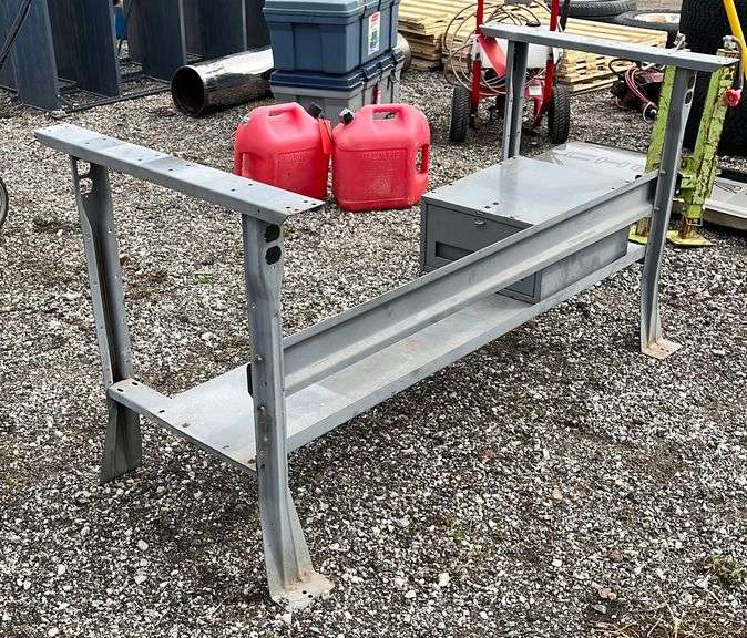 Metal workbench frame with drawer, 60" x 30" x 33" - Albrecht Auction ...
