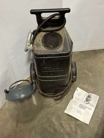 Sears Craftsman sandblaster, comes with the manual - Albrecht Auction ...
