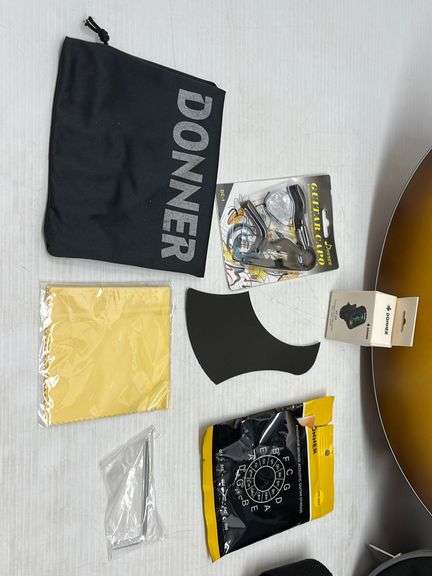 Donner guitar with backpack carry case, case- 43"H, picks and other ...