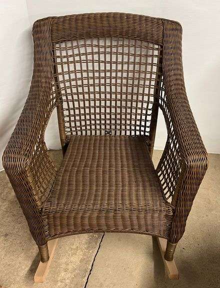 Brown wicker rocking chair, 27"W x 15"H to seat - Albrecht Auction Service