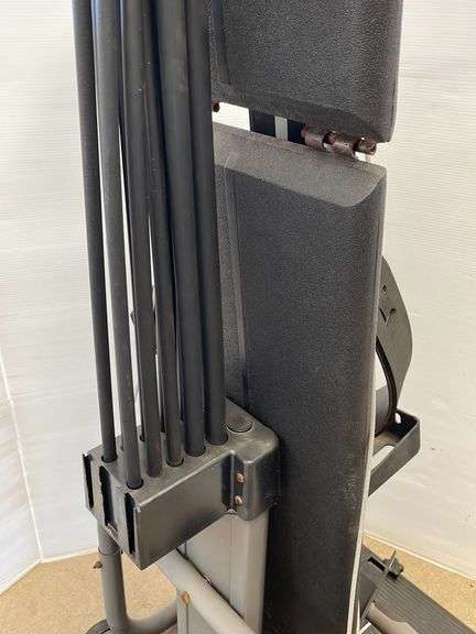 Bowflex Machine, some wear - Albrecht Auction Service