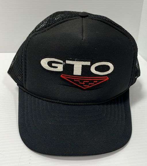 Pontiac GTO hat - Albrecht Auction Service