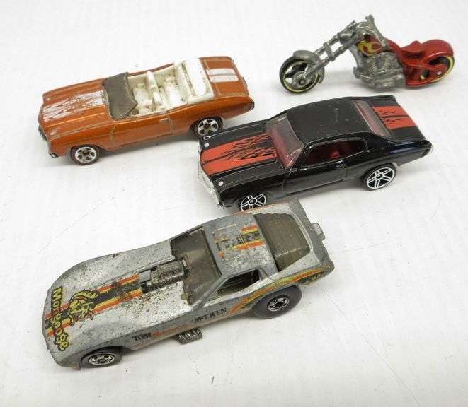 (4) Vintage Hot Wheels cars, include: 1998 Red Line 1970 Chevelle SS ...