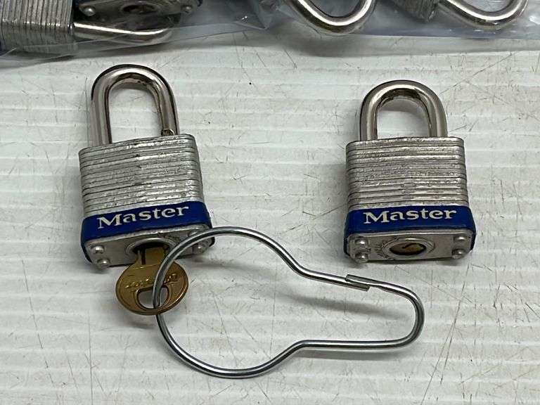 (10) Master Lock locks, no. 7, keyed alike, 1 1/4"W - Albrecht Auction ...