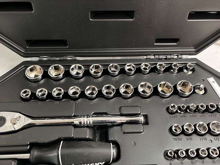 Husky mechanics tool set, 1/4" and 3/8" drive set, 3/4" ratchet and 1/4 ...