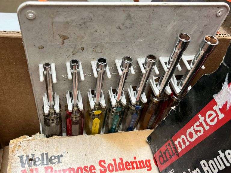 Trim router grinder, censoring gun, mask, bolt bin, socket screw ...