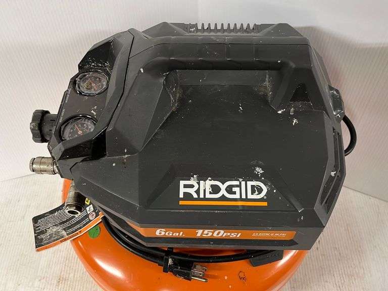 6-Gallon RIDGID compressor - Albrecht Auction Service