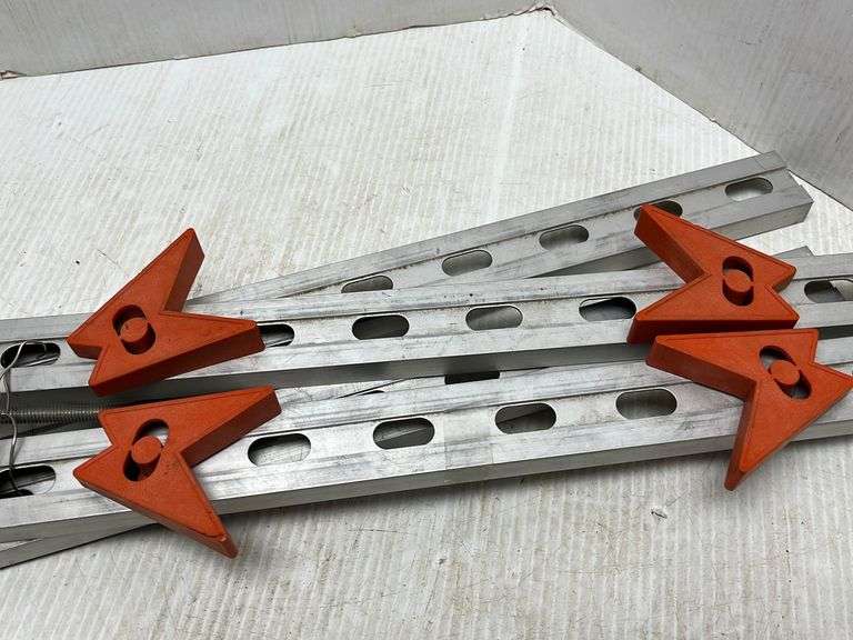 Hirsh frame clamp system - Albrecht Auction Service