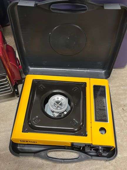 Burton Max Pack butane camping stove and lantern with case and (2) cans ...
