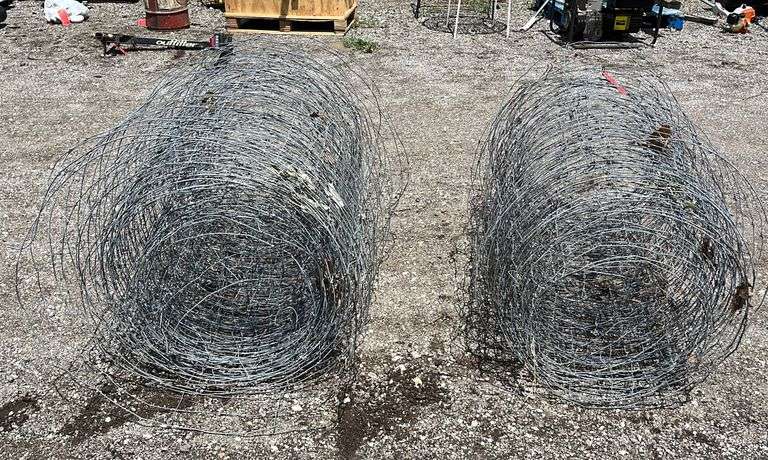 (2) Rolls of page wire, 4'H, unknown length, used - Albrecht Auction ...