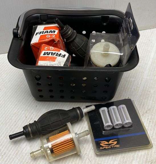 Assorted inline fuel filter with primer bulbs, new - Albrecht Auction ...
