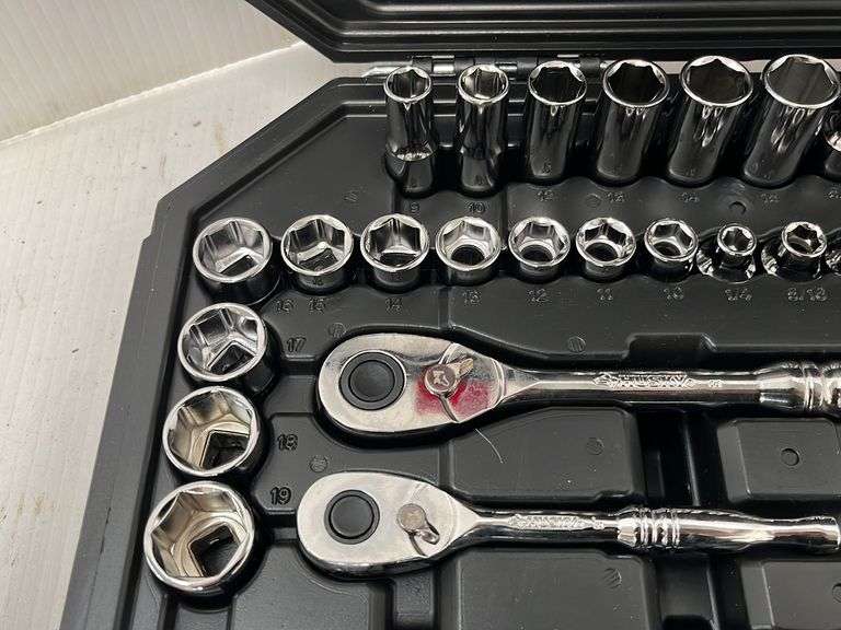 Husky 94-piece mechanics tool set, 1/4" and 3/8" drive, 1/4" bit driver ...