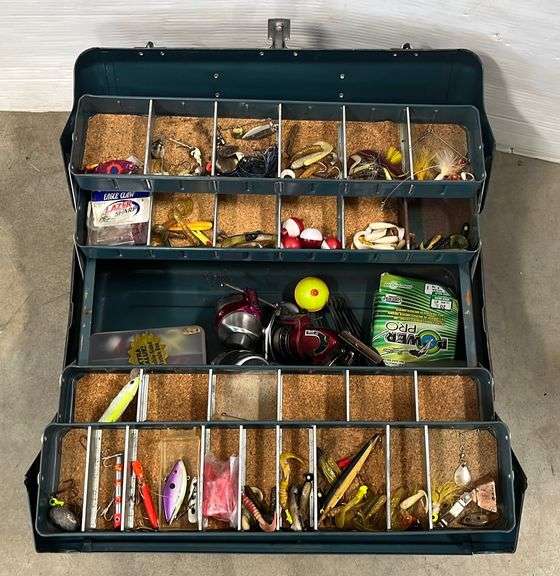 Old metal hip style 4-tray fold-out tackle box with fishing items, 18 1 ...