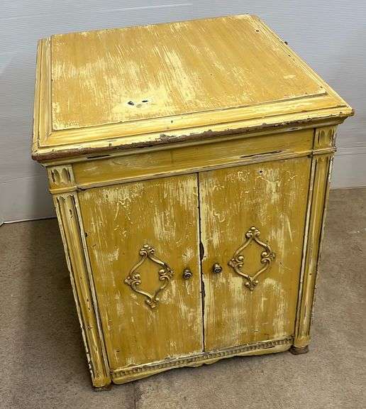 Old chippy paint record player cabinet, 21"W x 21"D x 25"H, top opens ...