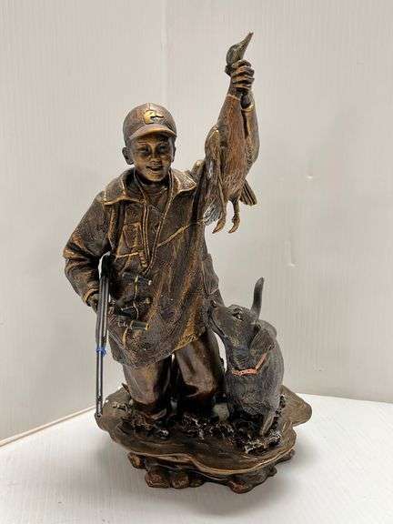 Ducks Unlimited "Got 'em Dad" by Ralph McDonald, No. 1397/3500 figure, NWB, 12"H, has repair ...
