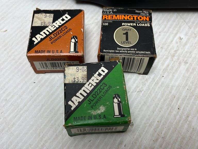 Ramset concrete nail gun with bullets, like new - Albrecht Auction Service