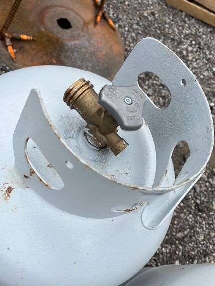 (2) Empty propane tanks, 20 lbs. each, used - Albrecht Auction Service