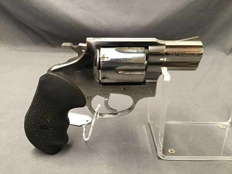 Rossi 462 6-Shot .357 Mag Revolver with Holster - Albrecht Auction Service