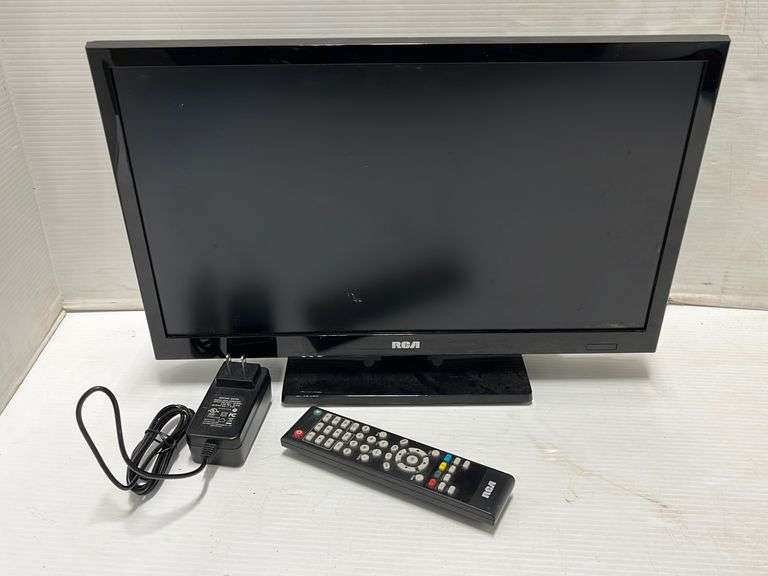 RCA TV 20", works great, includes remote - Albrecht Auction Service
