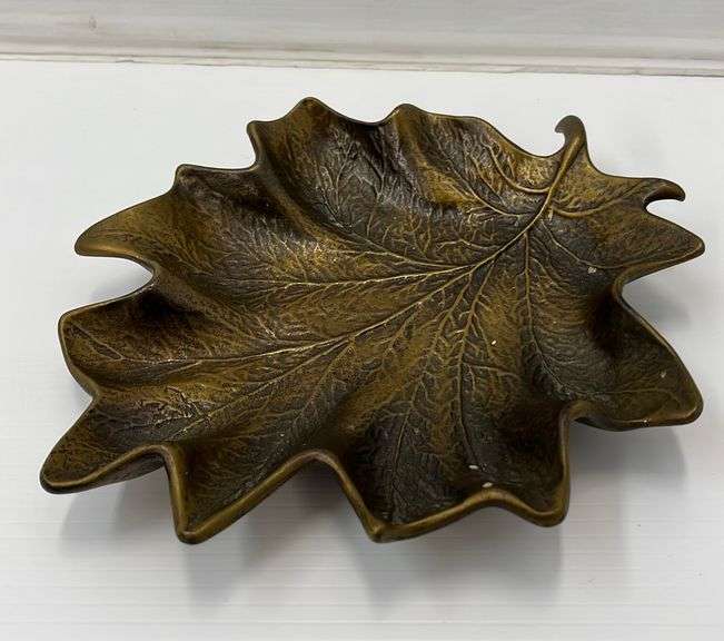 Solid bass bronzed leaf trinket candy dish, very heavy, 8" x 8 ...