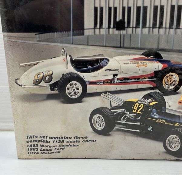 3-Piece Indianapolis 500 Hall of Fame model car set, includes: 1963 ...