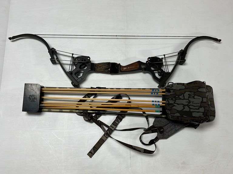 Compound bow Talon right handed, no. 50/70, 43 3/4" to 44 1/2" with ...