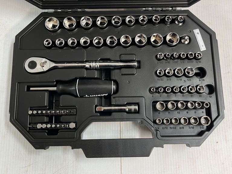 Husky mechanics tool set, 1/4" and 3/8" drive set, 3/4" ratchet and 1/4 ...
